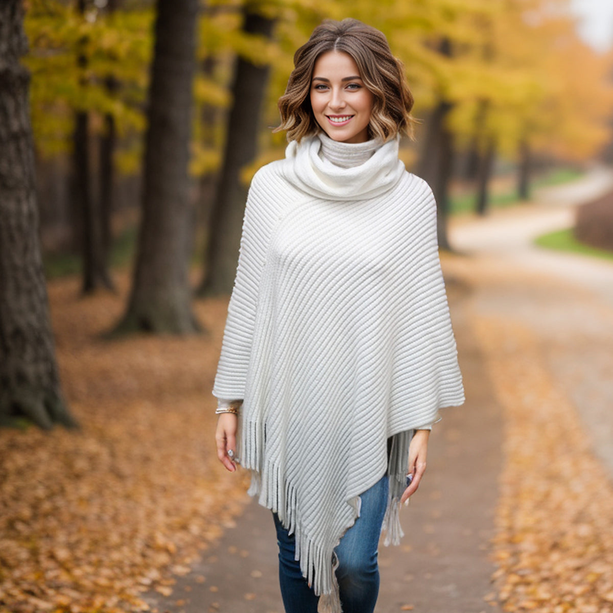 Relovo - Collared Knitted Poncho - White – thescarfgiraffe